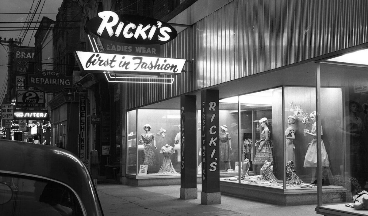 Massive Liquidation Sale Begins at Toronto's Ricki's, Cleo, and ...